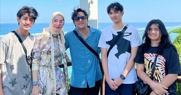 7 Fakta Kisah Cinta Andre Taulany dan Erin, Gugat Cerai | Popmama.com